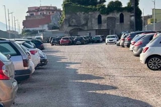 Qui Parking - Shuttle - Stazione Napoli Afragola In Via Cassano, 282, Napoli | Parclick