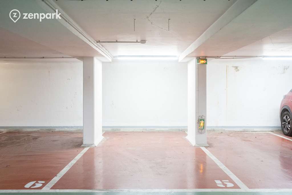 Parking Le Peletier - Haussmann Zenpark en Rue de la Victoire, 42 ...